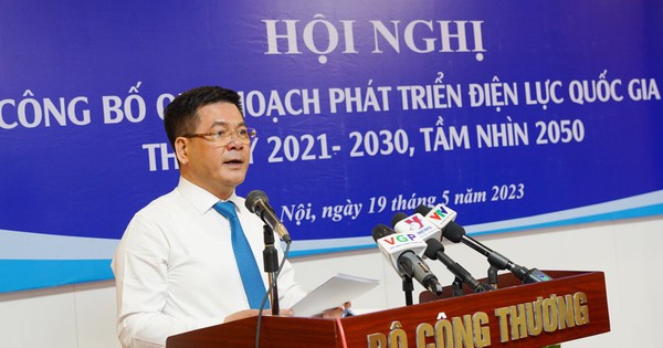 Khẩn trương triển khai Quy hoạch điện VIII