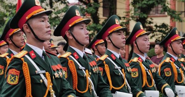 Đề xuất sửa đổi, bổ sung quy định chức vụ cơ bản của sĩ quan